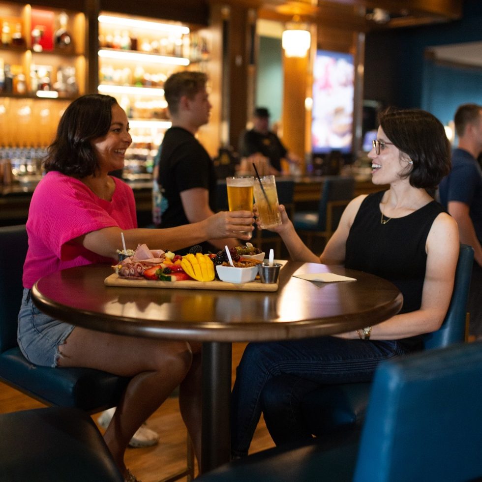 906 Cocktail and Cigar Lounge | Casual Social Lounge in Fort Smith, AR